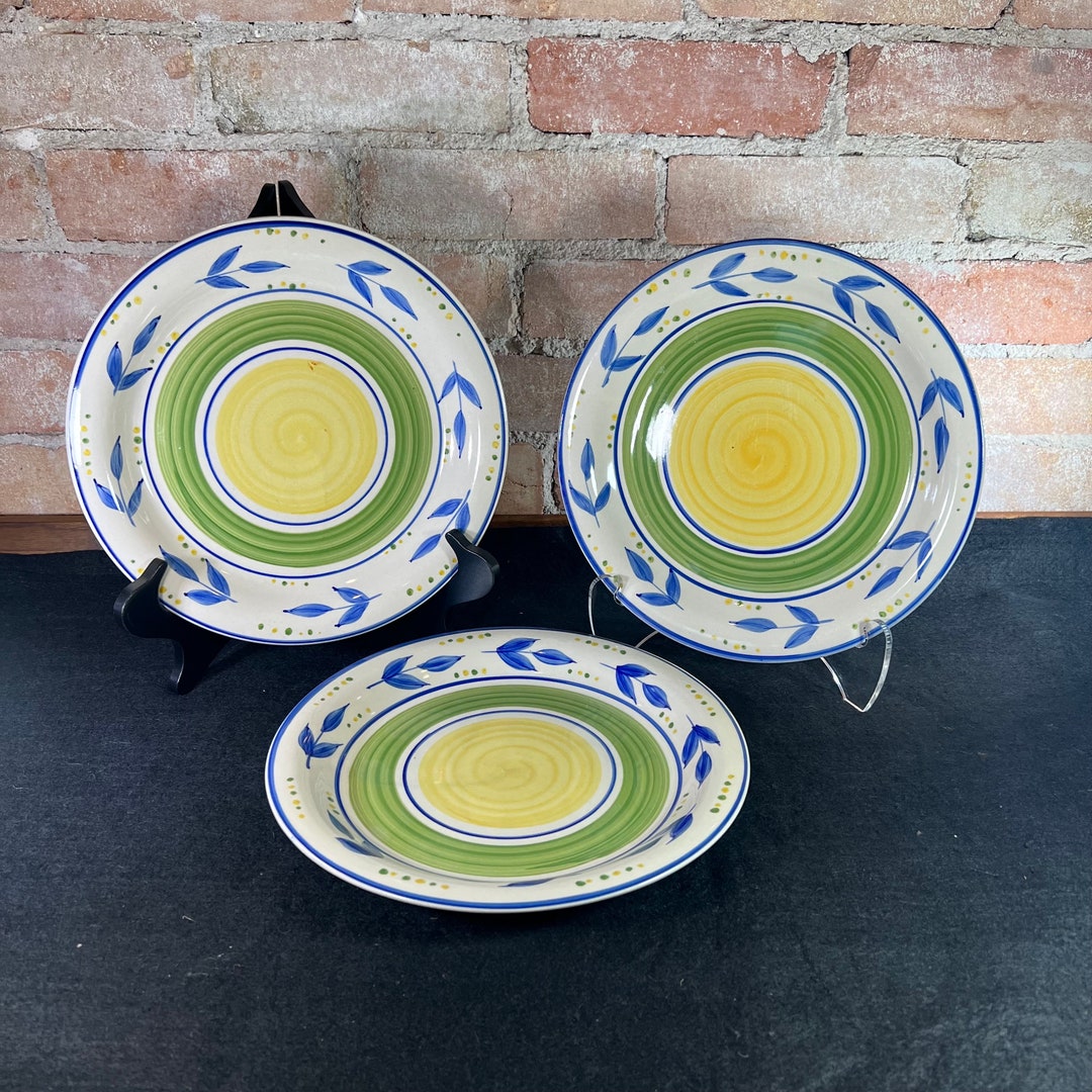 Tabelware Floral Blue and Yellow Dinner Plate Set (3 Plates Total) - Etsy