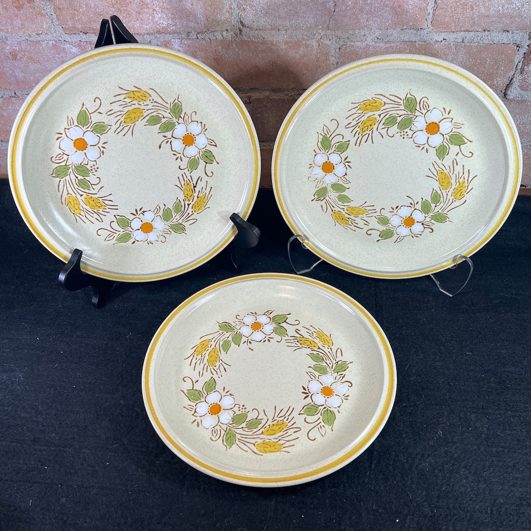Vintage Hearthside Garden Festival Handpainted Stoneware Dinner Plates ...
