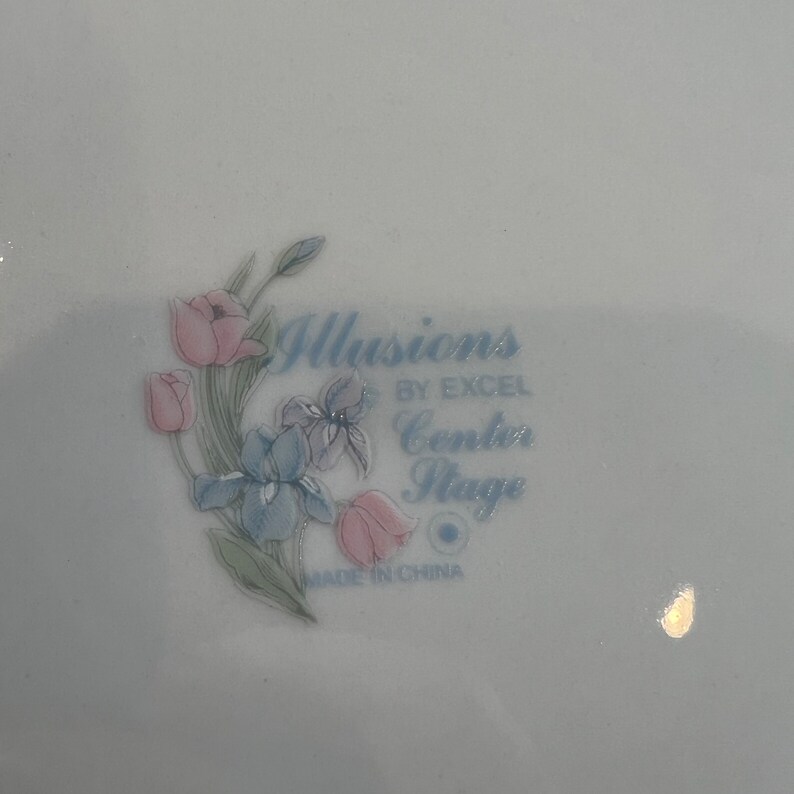 Illusions by Excel Center Stage Vintage Dinner Plate Set (4 X 10.5 ...