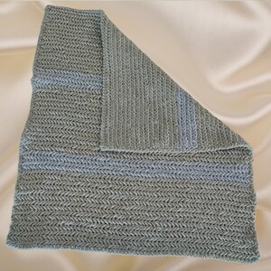 Crochet Baby Blanket, Two-tone Baby Blanket, Chenille Yarn Baby Blanket ...