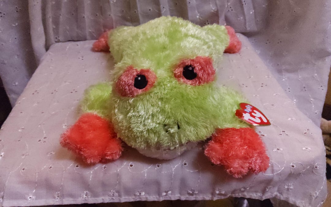 TY Baby "snugglefrog" the Melon & Green Frog With a Baby Rattle Inside ...
