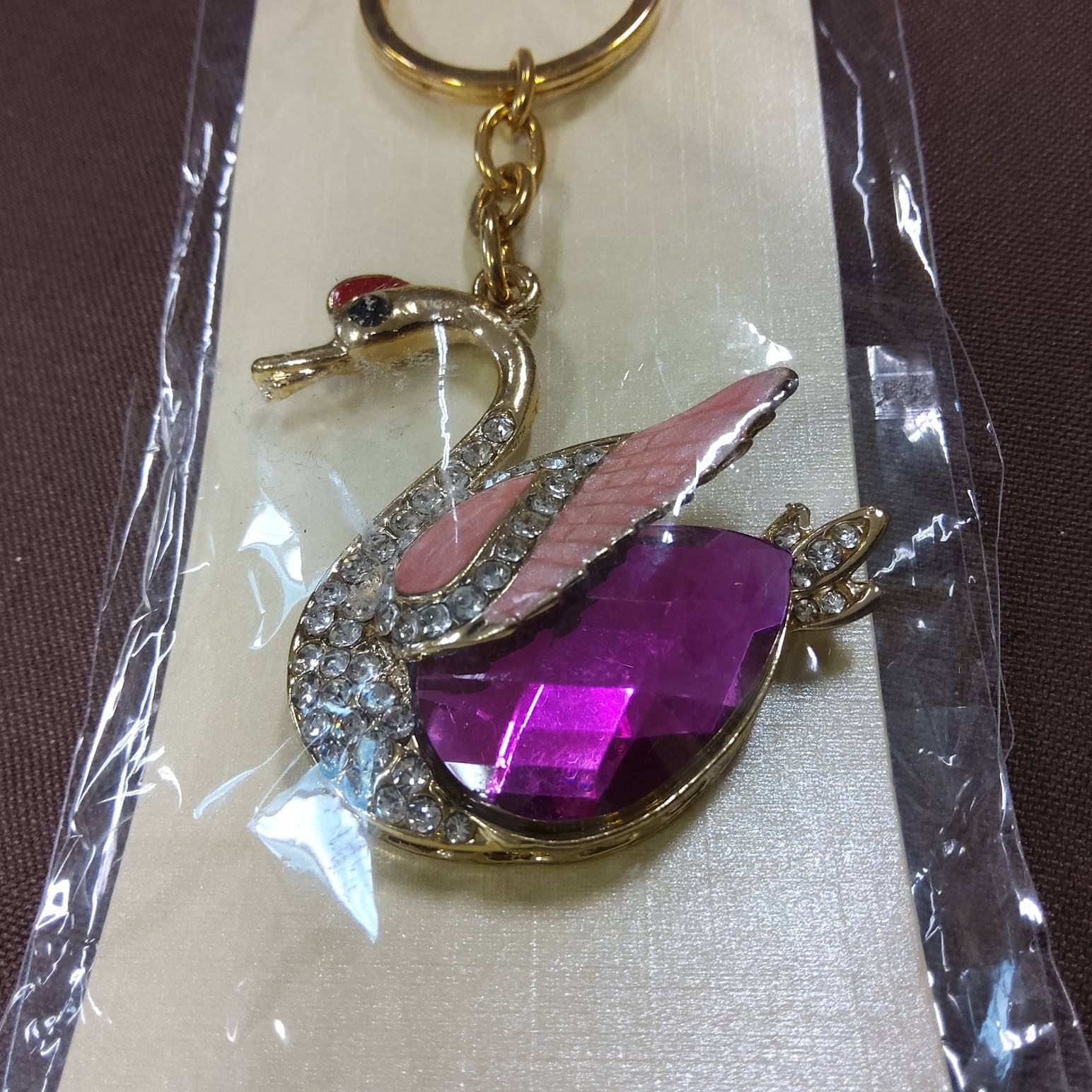 NEW Beautiful SWAN Keychain That's NEW Still in the - Etsy UK