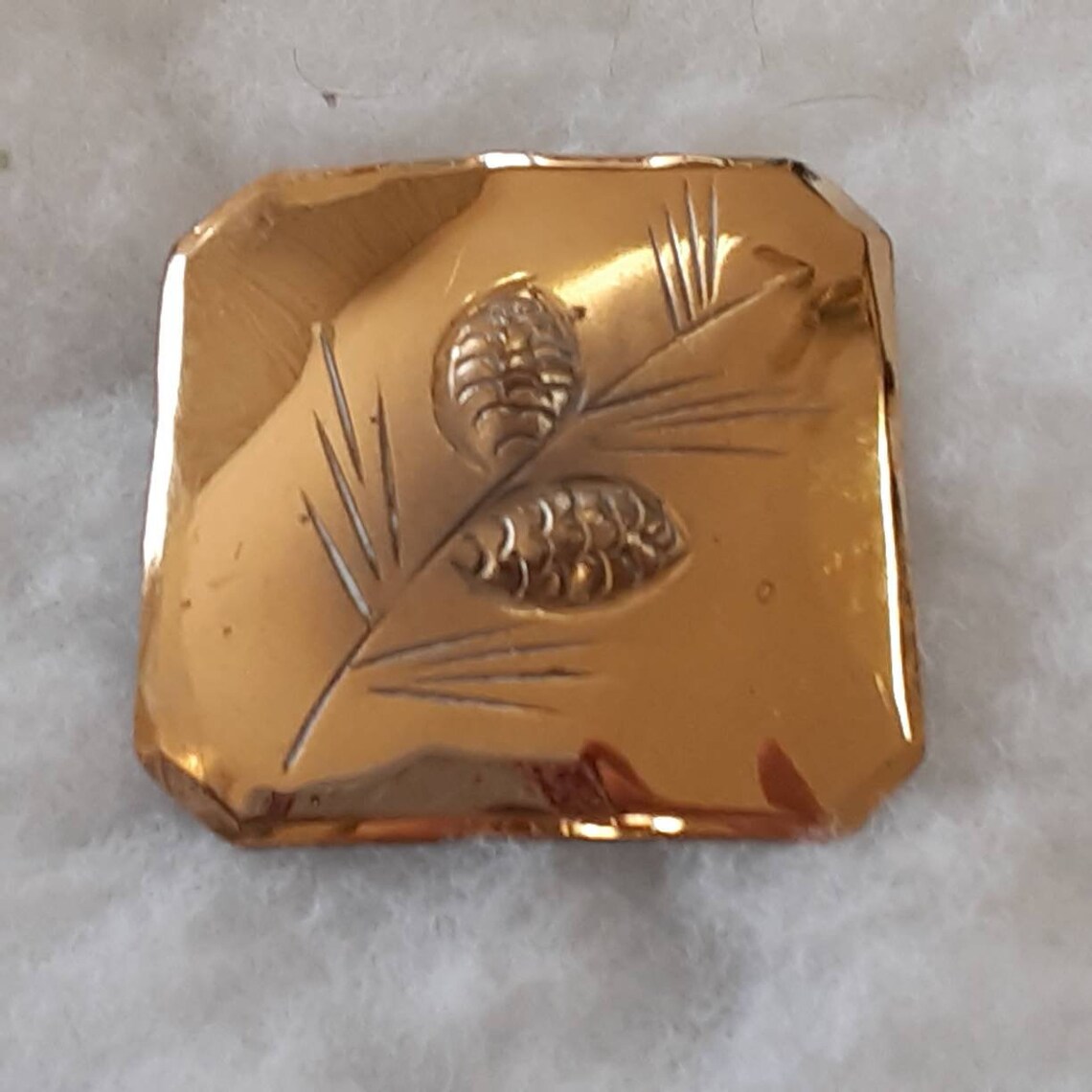 Stuart Nye Goldtone Pinecone Brooch. Maker's Mark Found on - Etsy