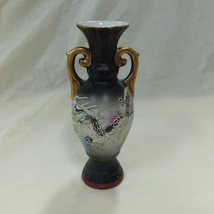 DRAGONWARE VASE - Black Design With Double Gold Handles From GNCO Japan ...