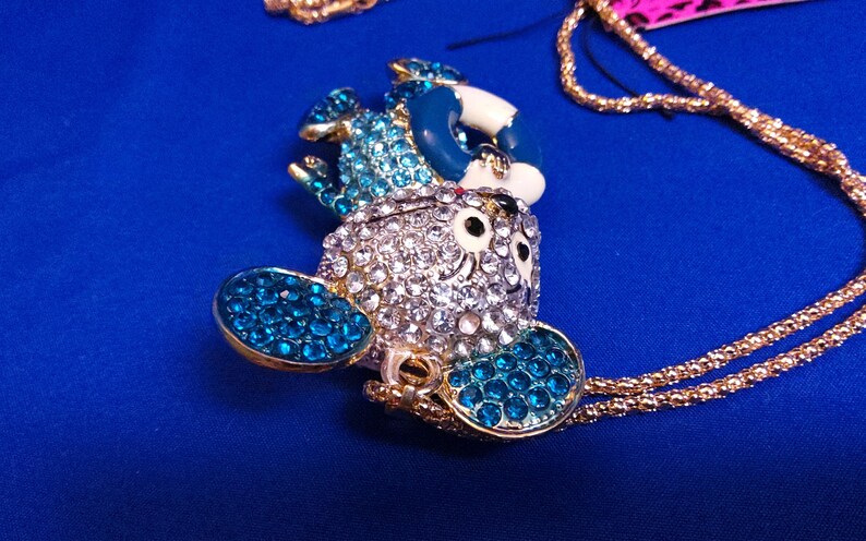 BETSEY JOHNSON Bedazzled Mouse With Life Preserver Pendant on a ...