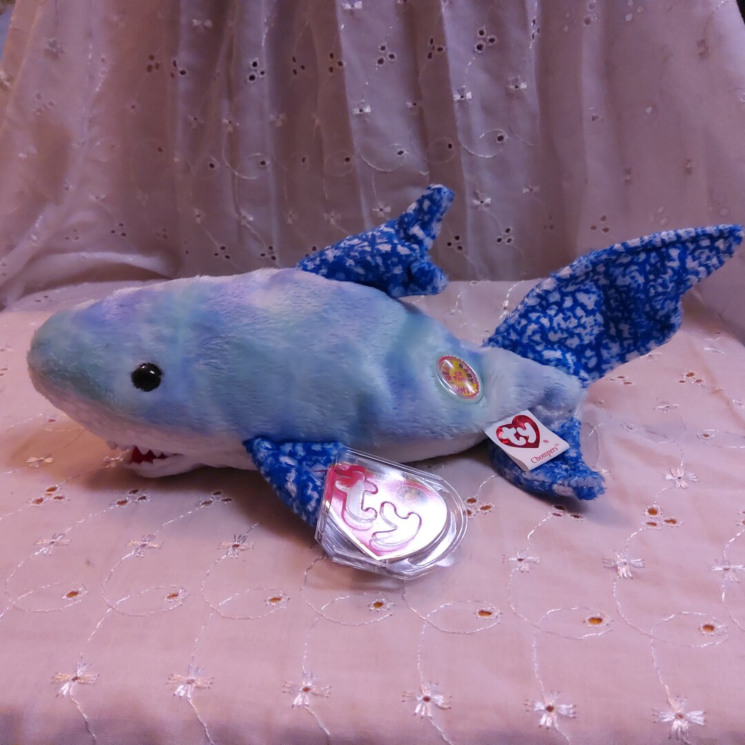 TY Beanie Baby "chompers" the Shark. Beanie Baby of the Month. New ...