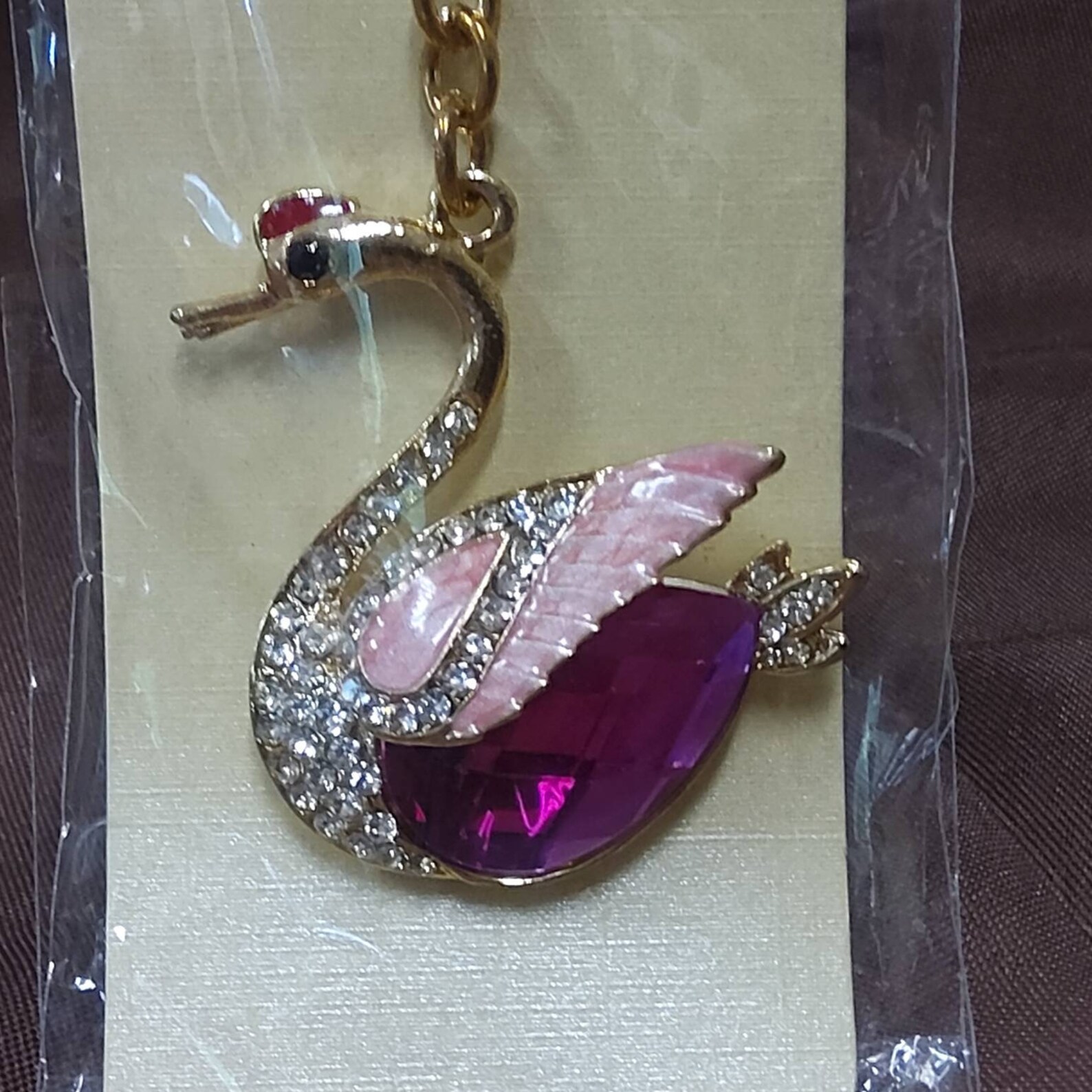 NEW Beautiful SWAN Keychain that's NEW still in the - Etsy Italia