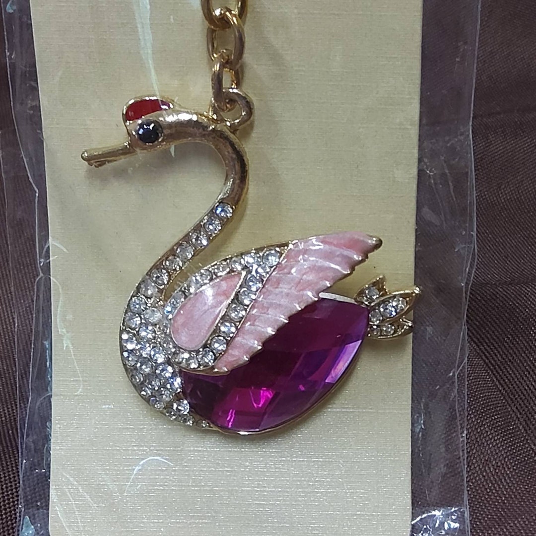 NEW Beautiful SWAN Keychain That's NEW Still in the - Etsy UK