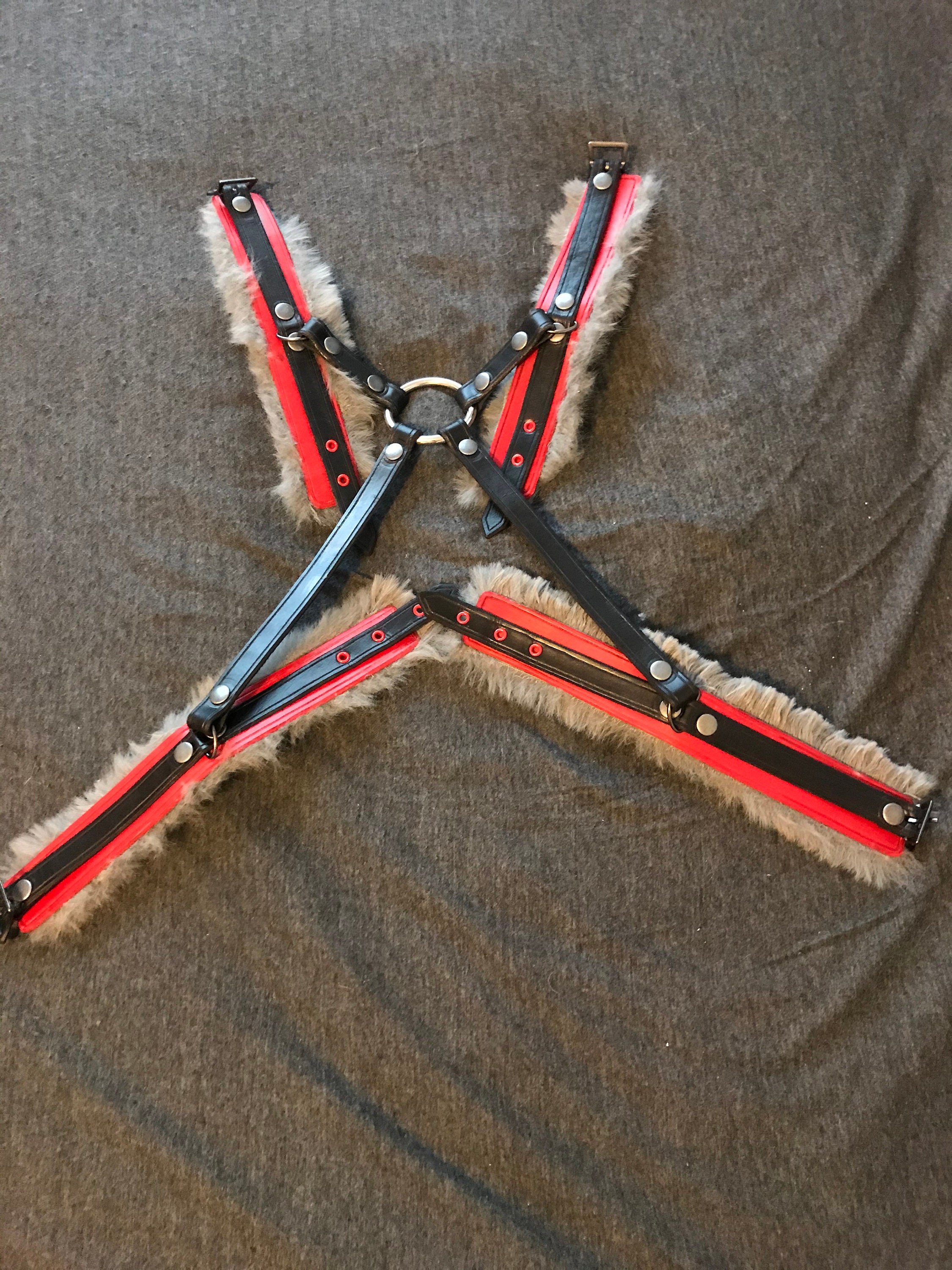 Lilith CUSTOM Leather Hog Tie Restraint Set Cuffs Wrist Ankle - Etsy