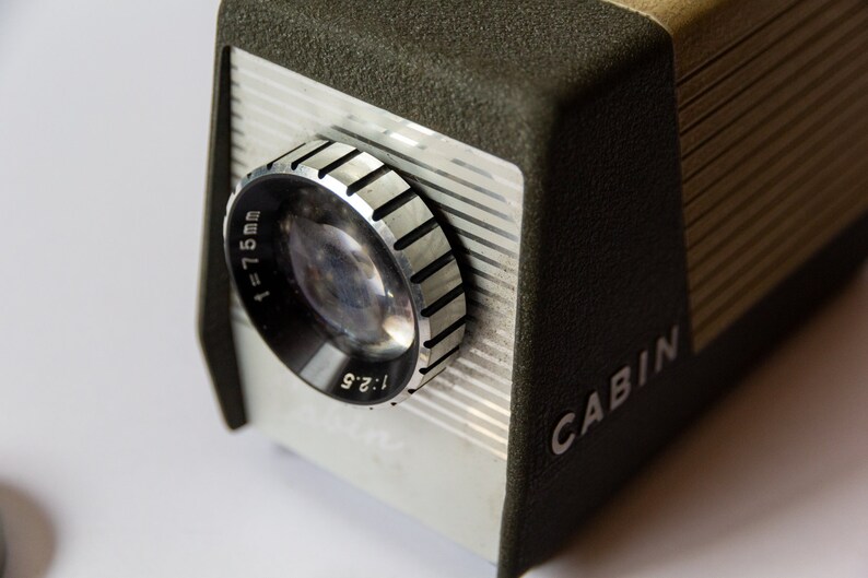 Vintage Cabin Slide Projector - Etsy