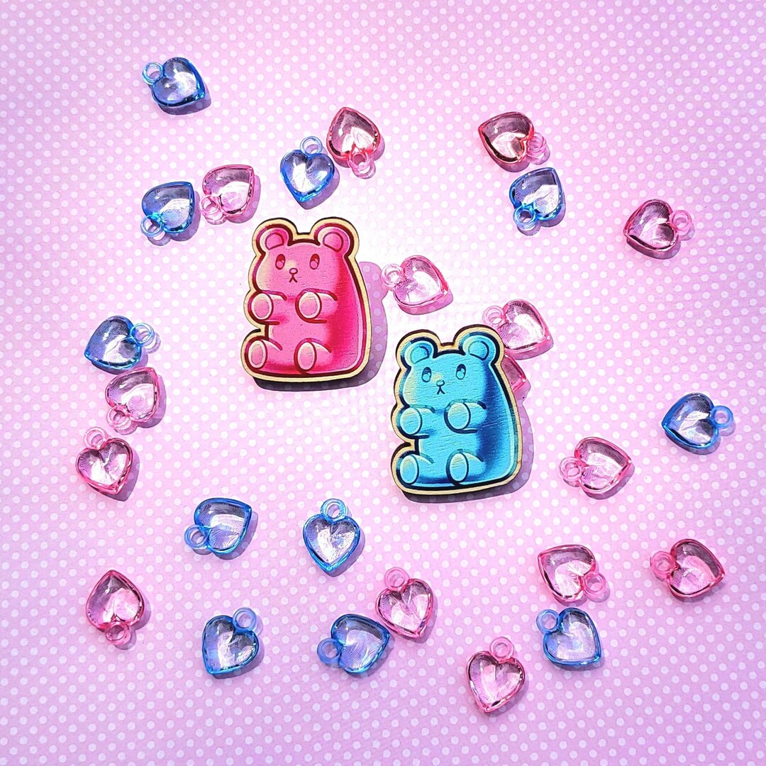 Gummé Bear Wood Pins - Etsy