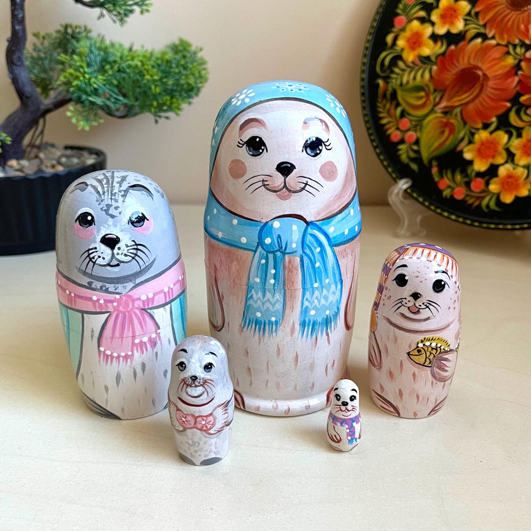 Seal Nesting Dolls: 5-piece Wooden Matryoshka, Hand Made Painted Set - Etsy