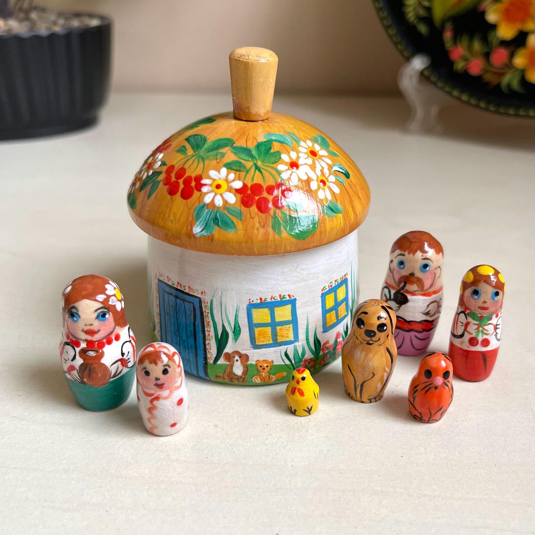 Cute Mini Ukrainian House With Family, Hand Painted Wooden Set ...