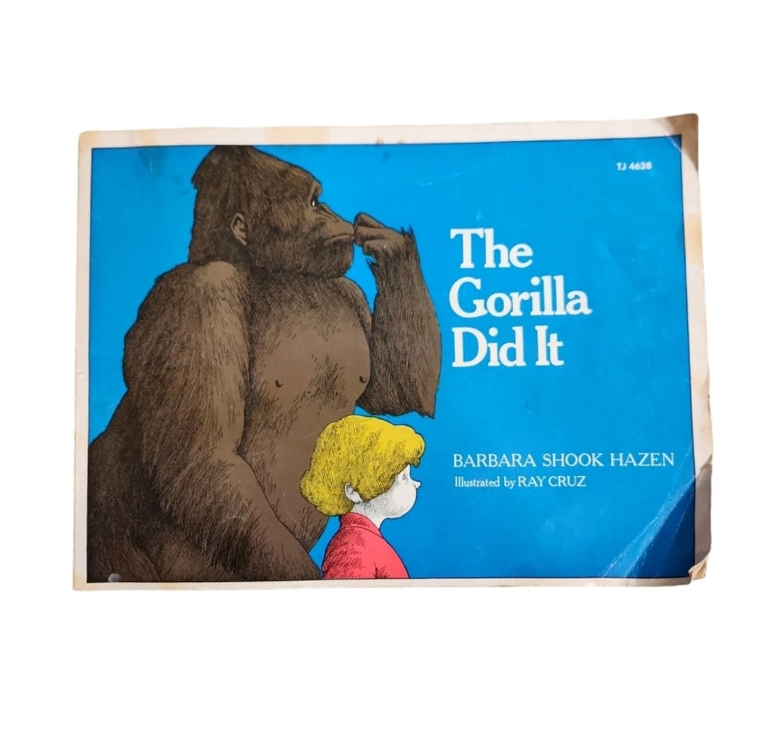 Vintage 1974 the Gorilla Did It by Barbara Shook Hazen Yellow Bent ...