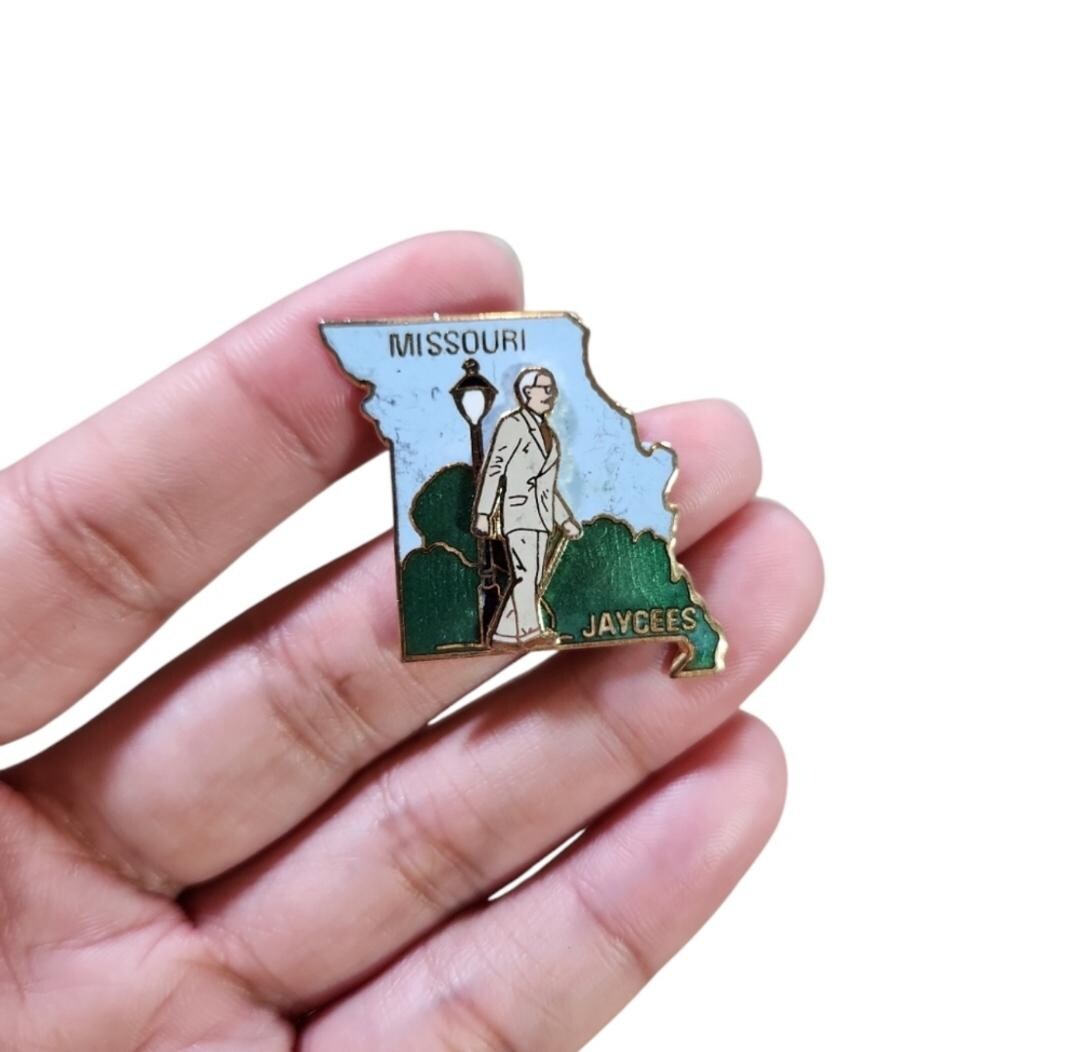 Vintage Gold Toned Missouri Jaycees Pin - Etsy