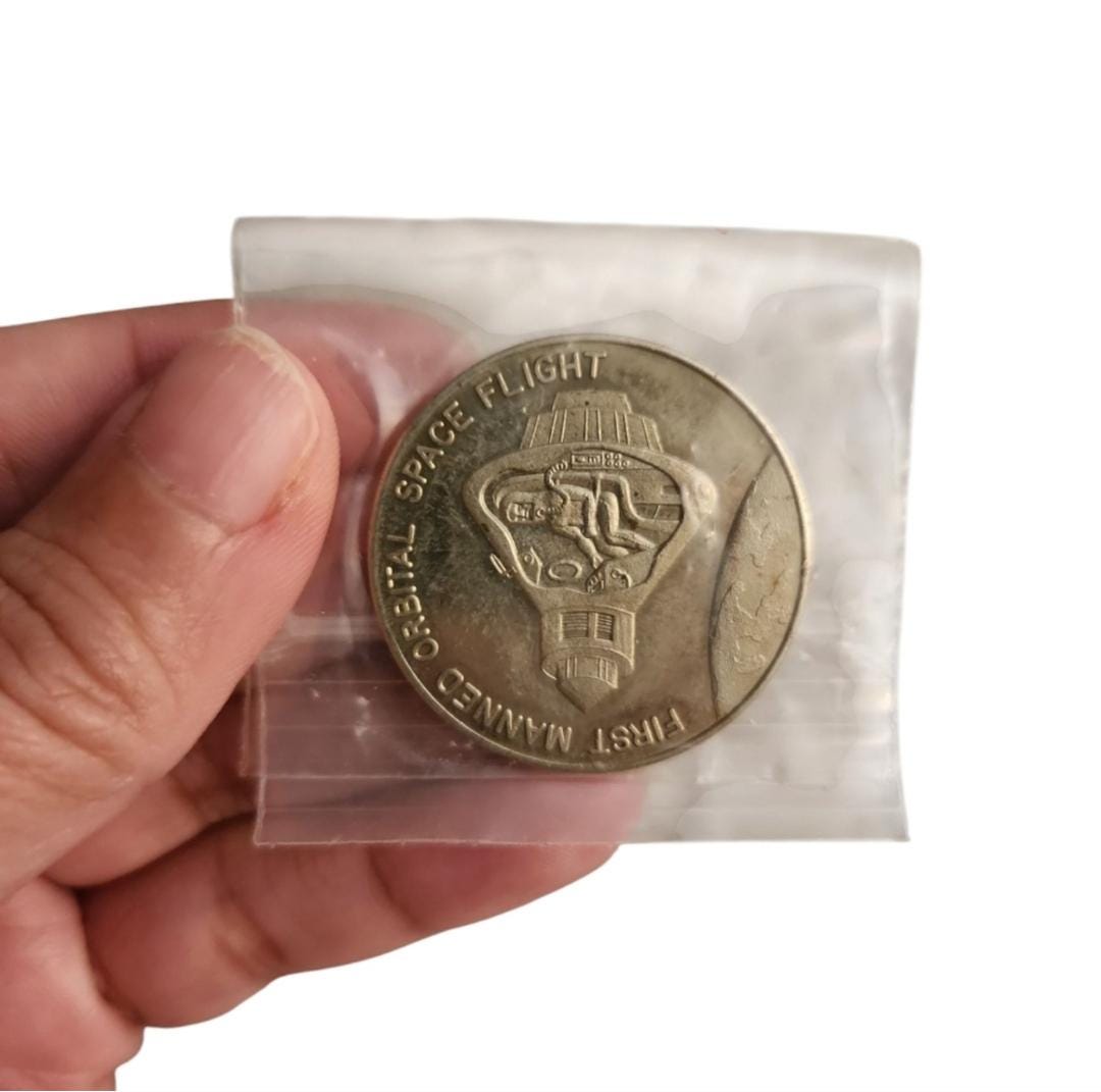 Commemorative Space Flight Coin First Manned Orbital Space Flight - Etsy
