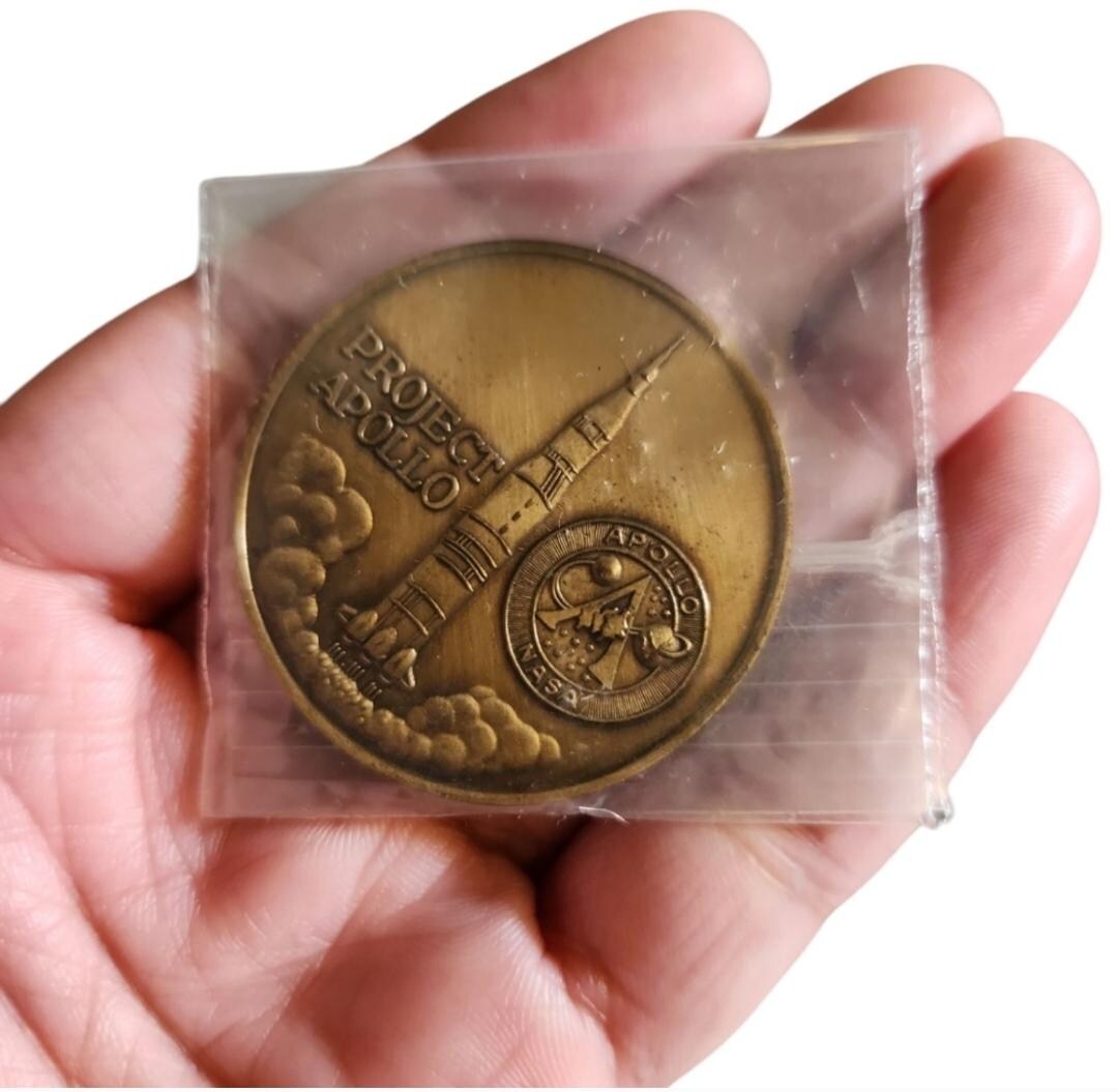 Vintage Bronze Toned Project Apollo 14 Commemorative Coin - Etsy