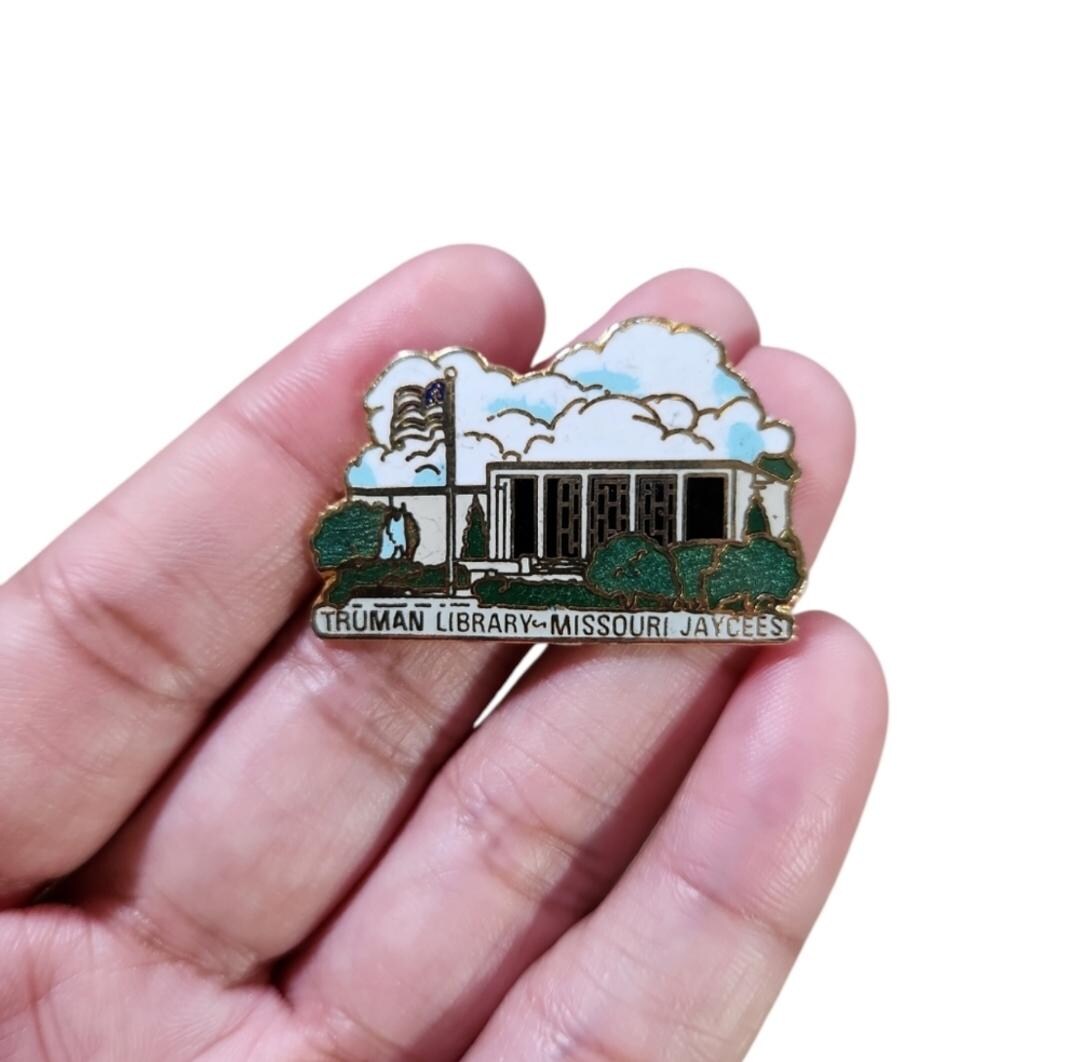 Vintage Gold Toned Truman Library Missouri Jaycees Pin - Etsy