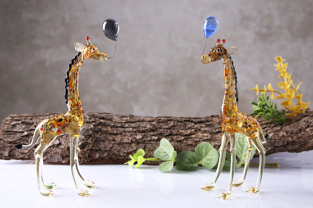 Cute Glass Giraffe With Balloon Giraffe Sculpture African - Etsy
