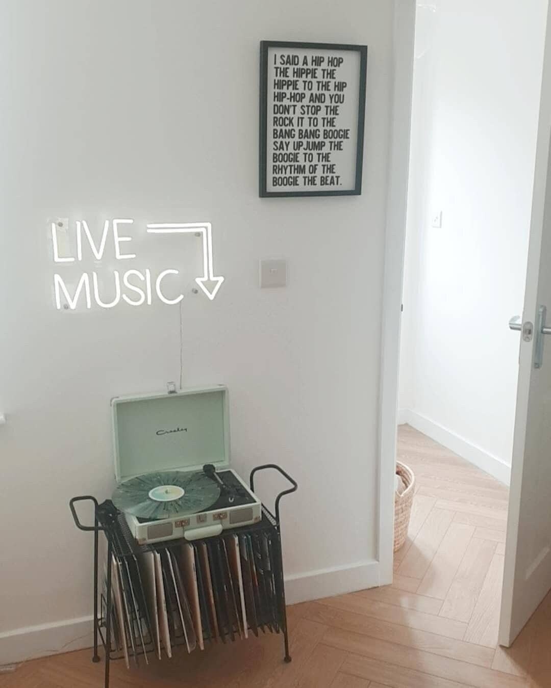 Live Music Neon Sign, Custom Neon Sign, Record Player Stand, Music ...
