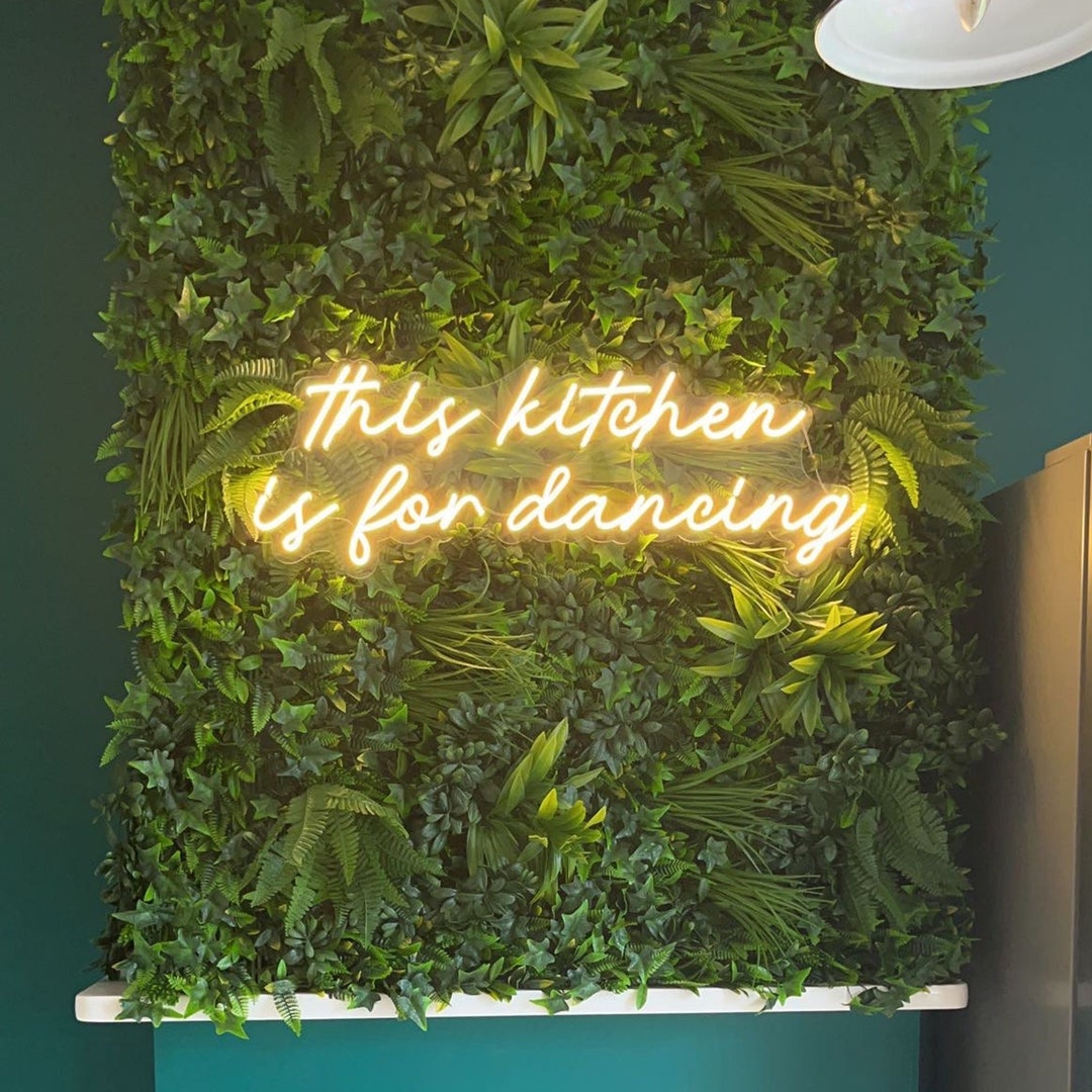 Express Your Vibe With a Neon Sign - Ready to Use LED Neon Lights for ...