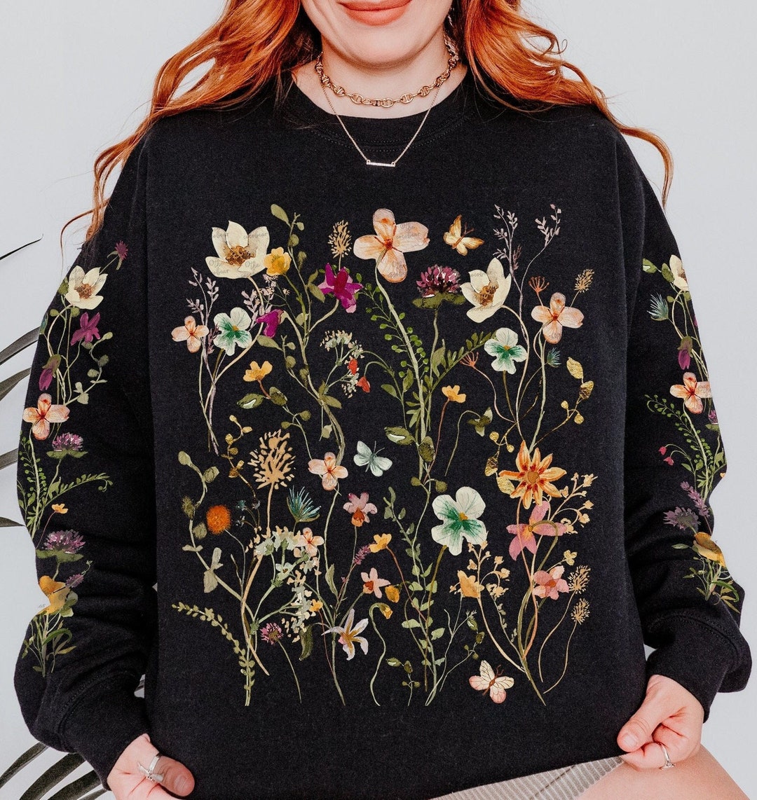 Vintage Pressed Flowers Sweatshirt, Boho Cottagecore Crewneck, Pastel ...