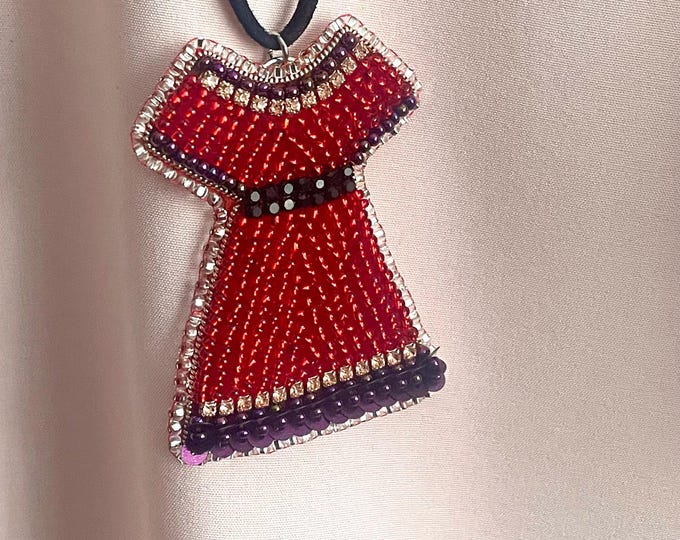 MMIWG Red Dress Beaded Earrings - Etsy Canada