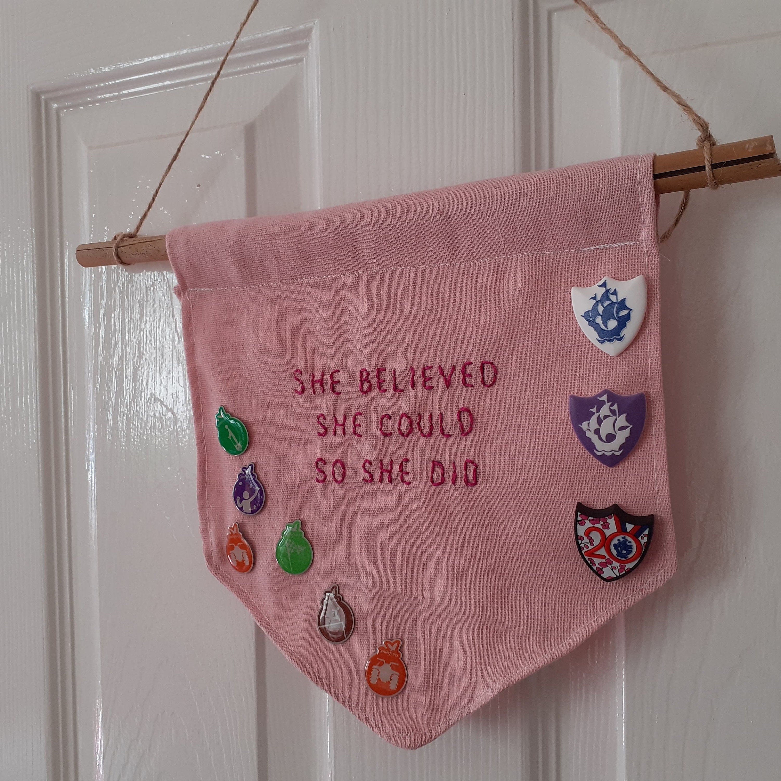 Pin badge pennant with motivational quote | Etsy