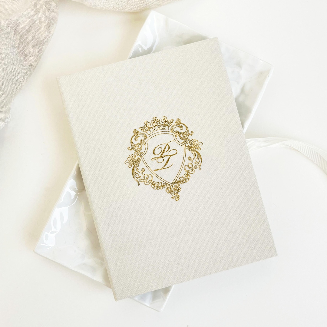 Cream Linen Wedding Folio With Gold Foil Monogram, Fits 5x7 Acrylic ...
