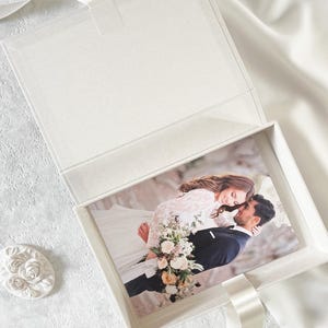 Luxurious Linen Box for 5x7 Wedding Invitation, Personalized Keepsake ...