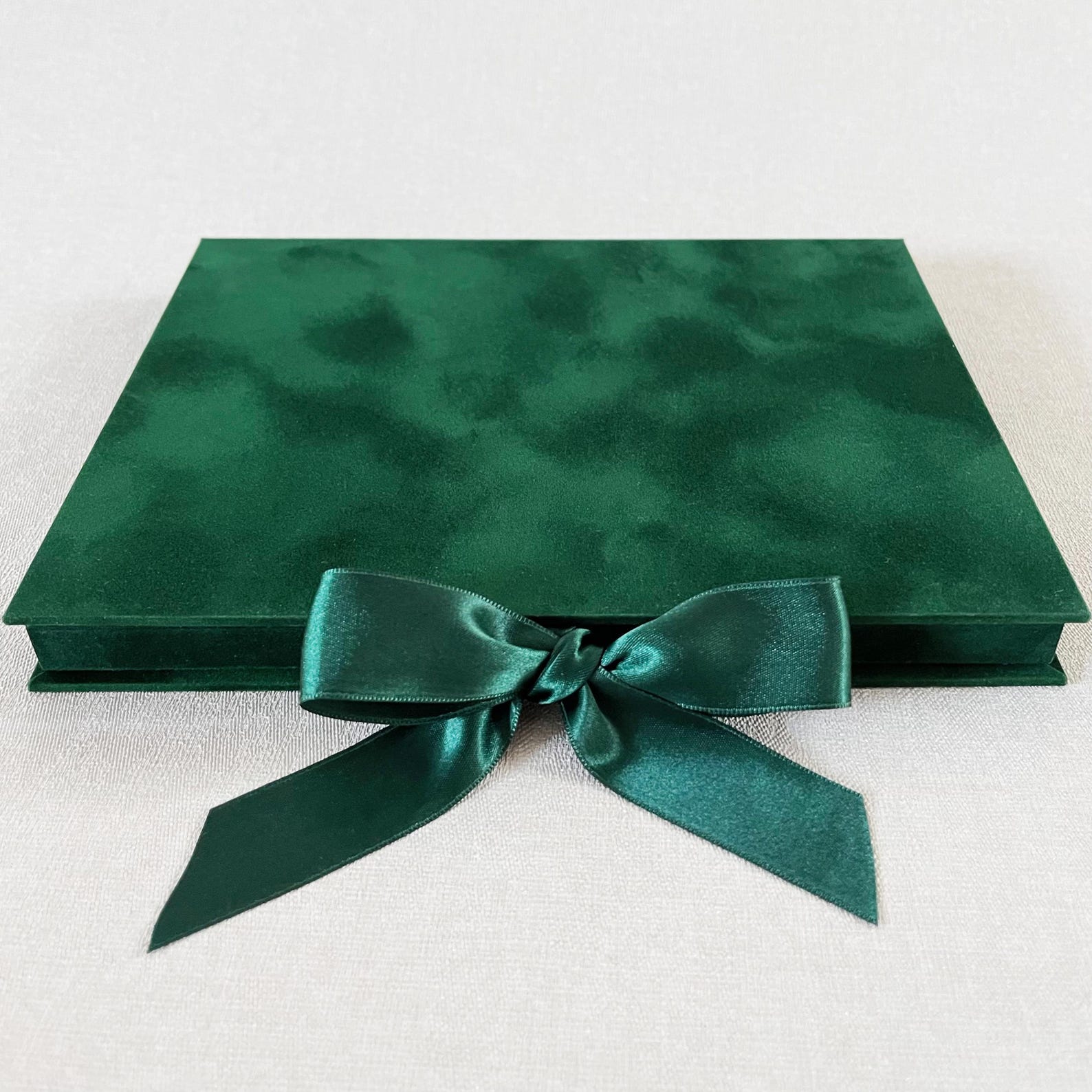 Emerald Velvet Wedding Invitations Box, Green Velvet Box for 5x7" Party ...