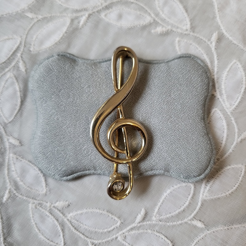 Treble Clef Brooch - Etsy UK