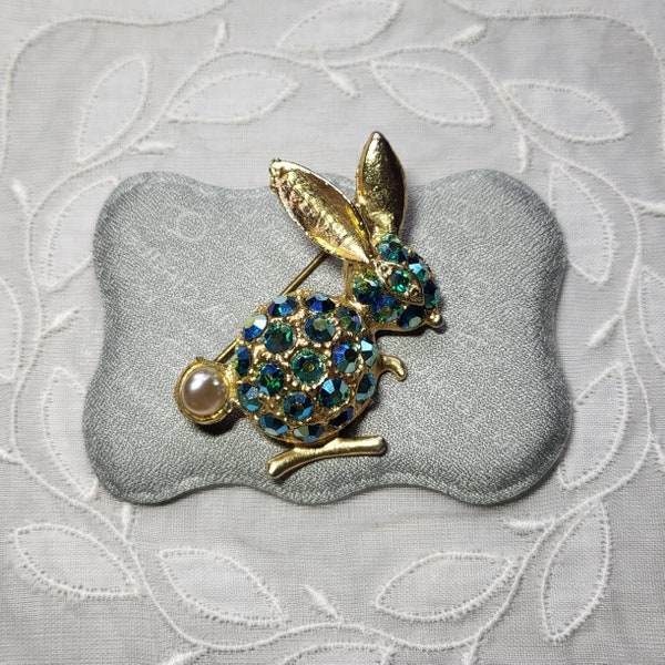 Rabbit Brooch - Etsy UK