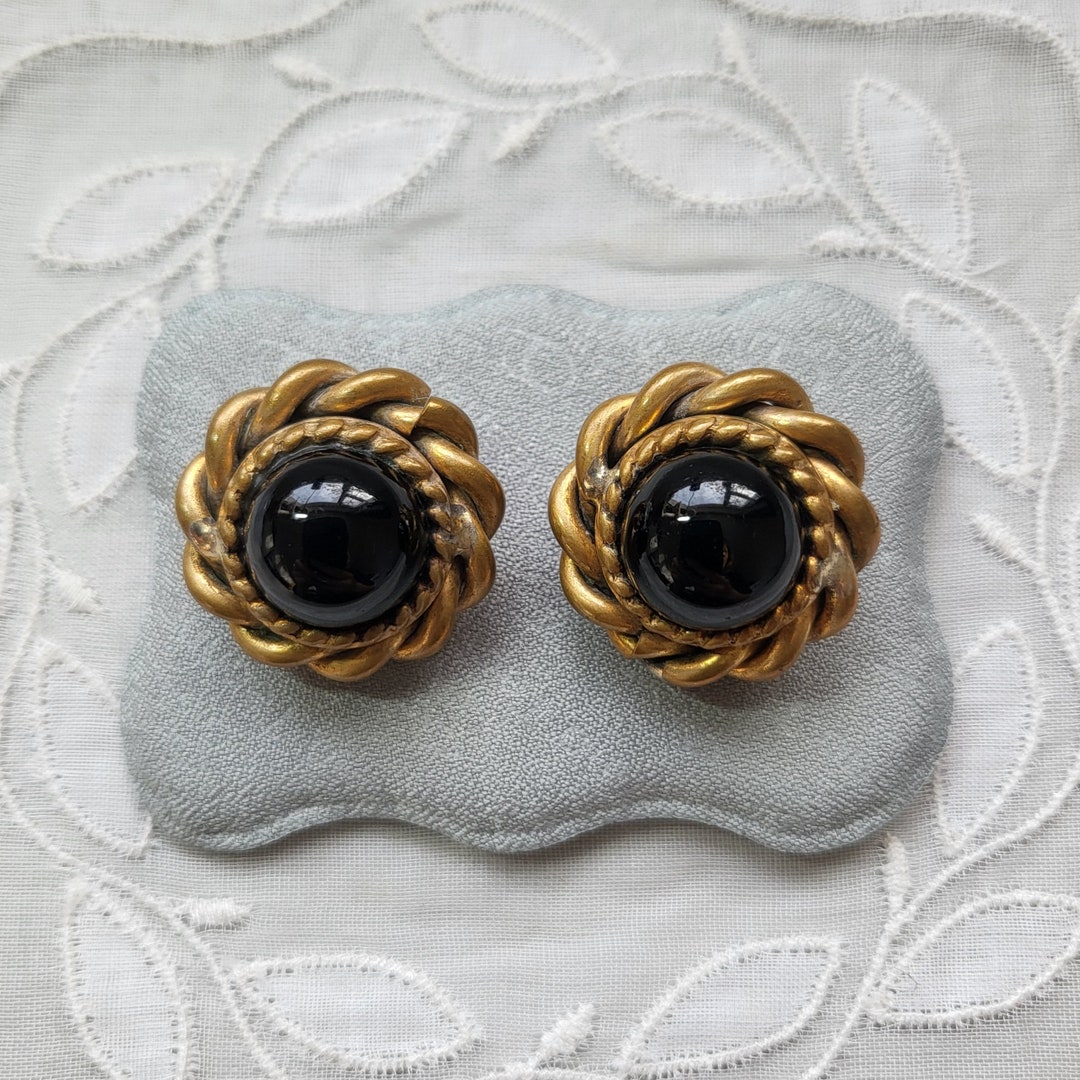 Vintage Butler and Wilson Black Cabochon Clip on Earrings - Etsy