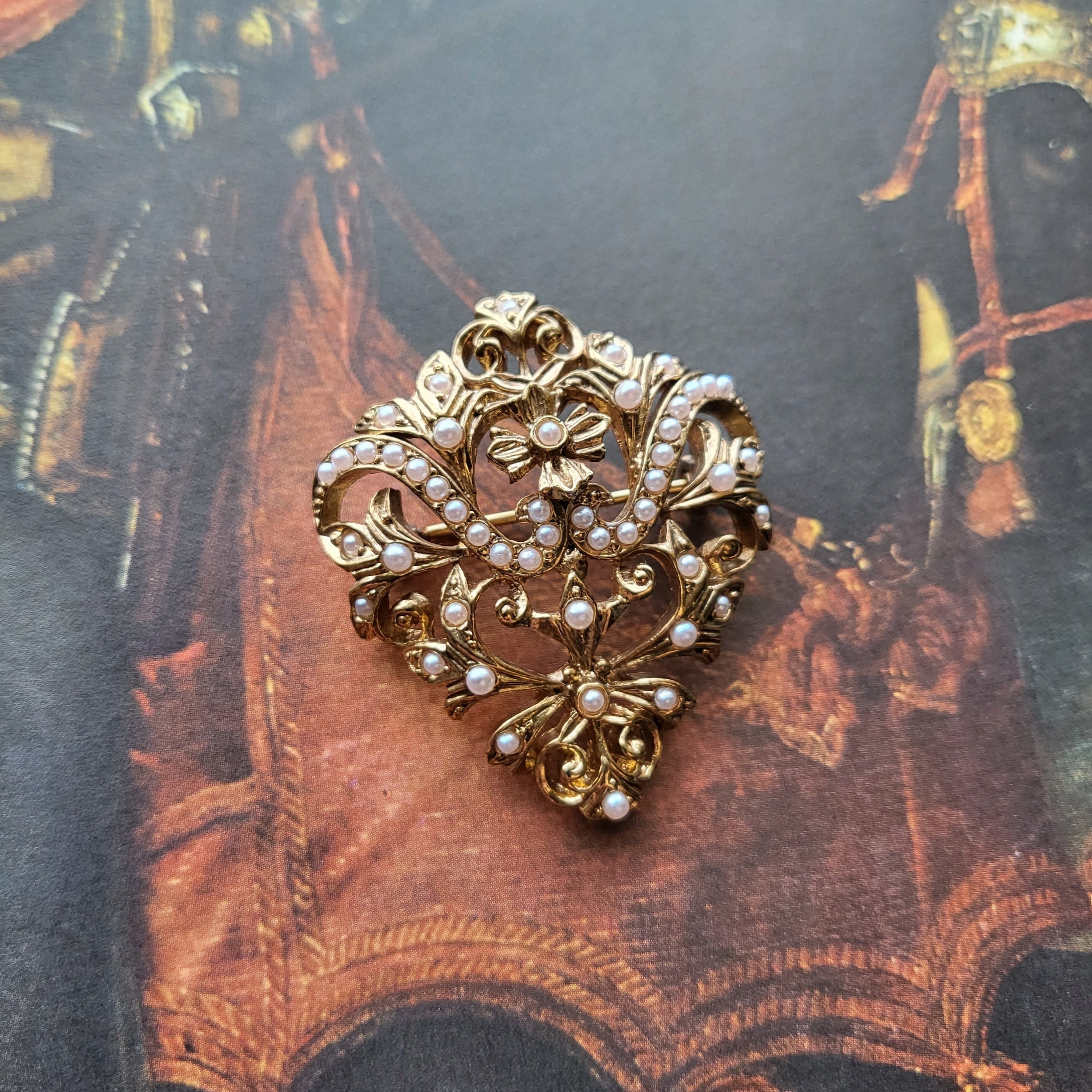 Brooch Rococo Style Seed Pearl Ornate Brooch - Etsy Hong Kong