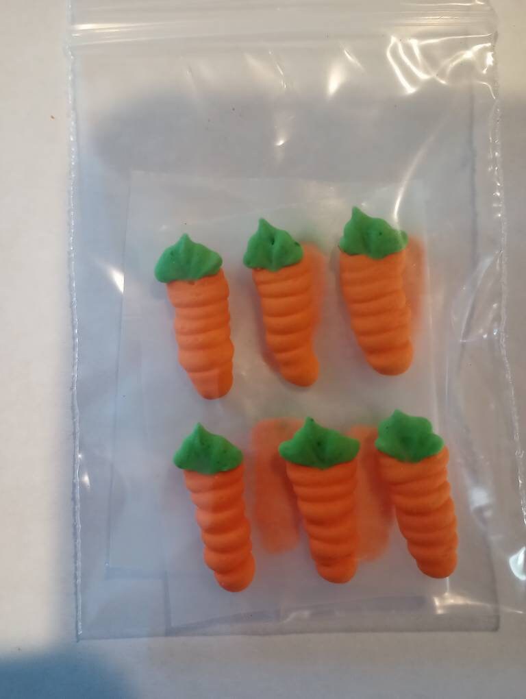 30 Royal Icing Carrots - Etsy