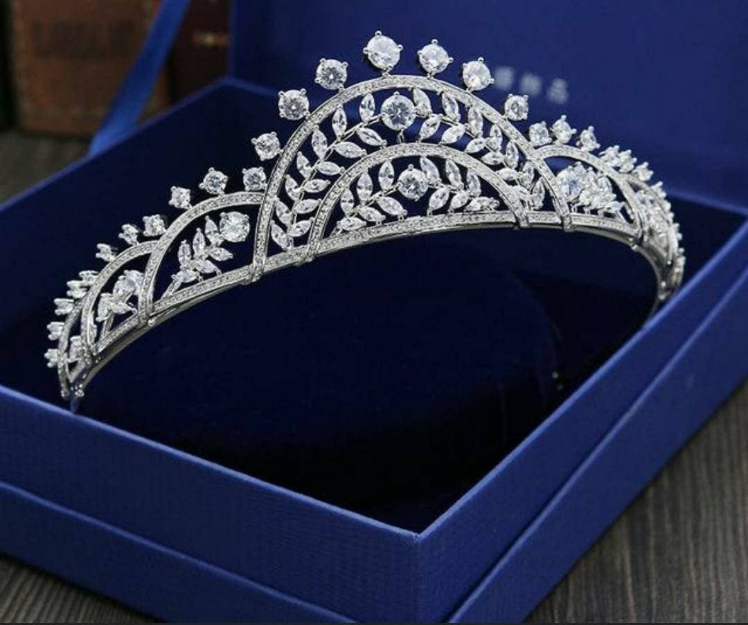 Handmade Sterling Silver Bridal Tiara, American Diamond Wedding Crown ...