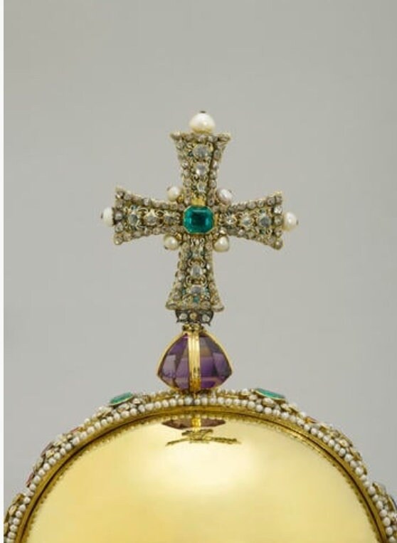 Royal Vintage Sovereign Orb Replica, Zircon Sovereign Orb Sterling ...