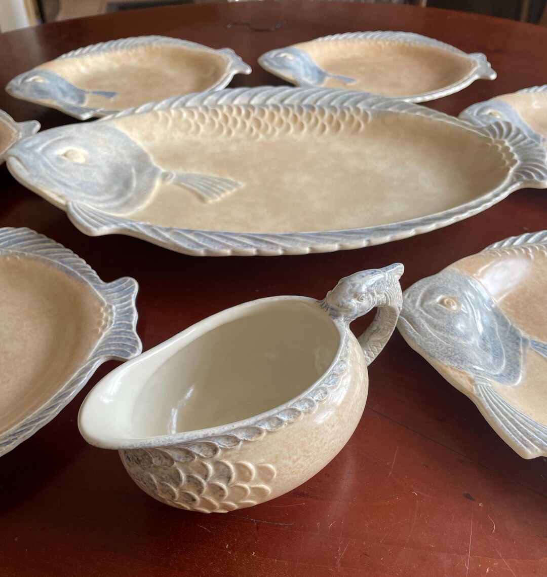 Vintage Fish Platter, Fish Sauce Boat and 6 Matching Fish Plates ...