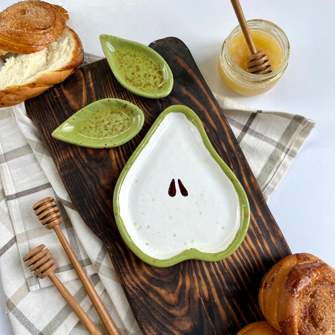 Pear Set of Pear Plate & Leaf Dish, Ceramic Cottagecore Decor for Fall ...
