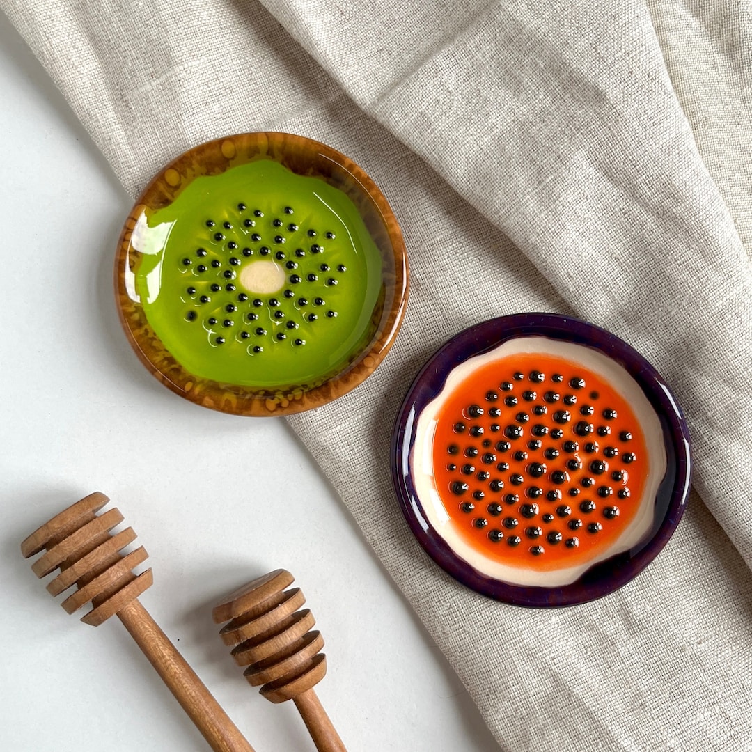 Fruit Spoon Rest Set of Kiwi & Passion Fruit Plates, Handmade Ceramic ...