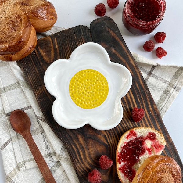 Ceramic Flower Plate - Etsy