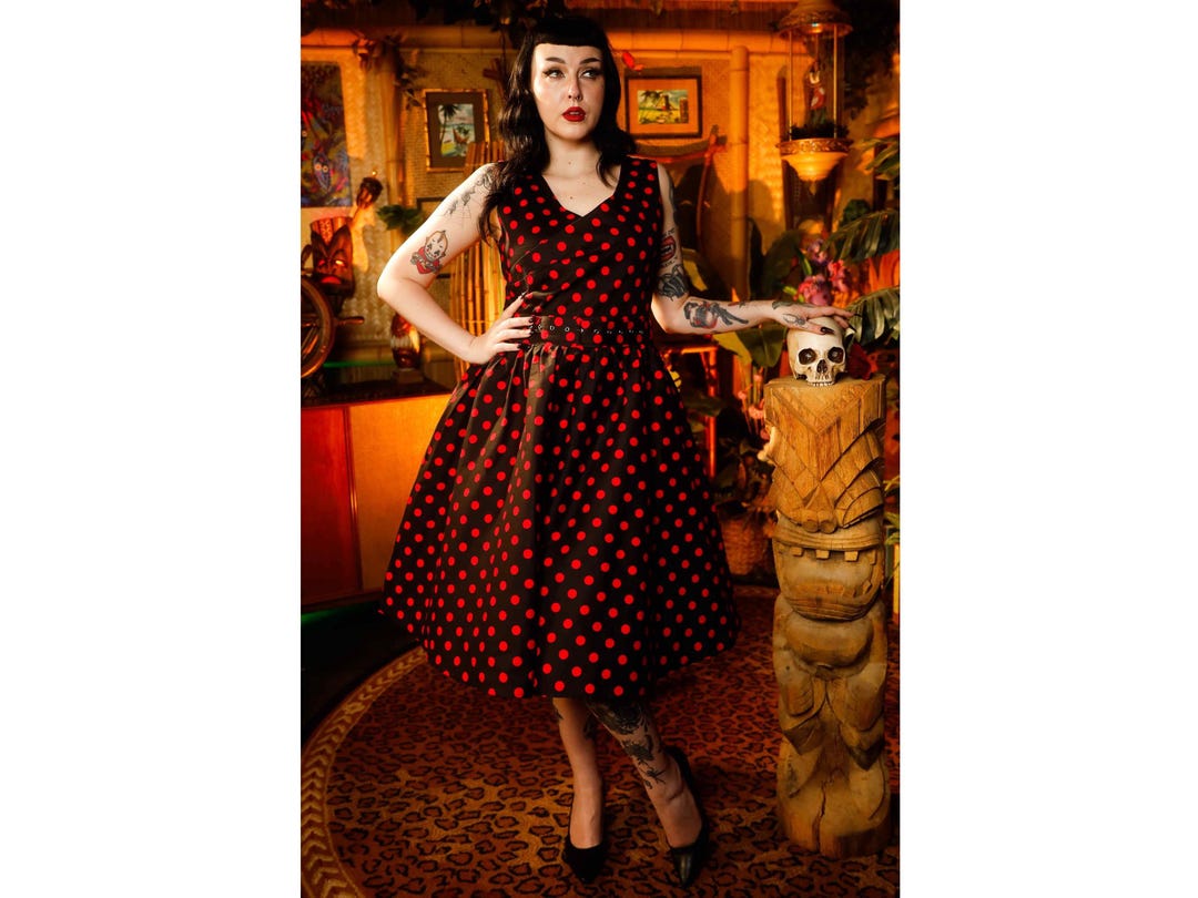 May V-neck 50s Style Spot Dress in Black-red - Etsy