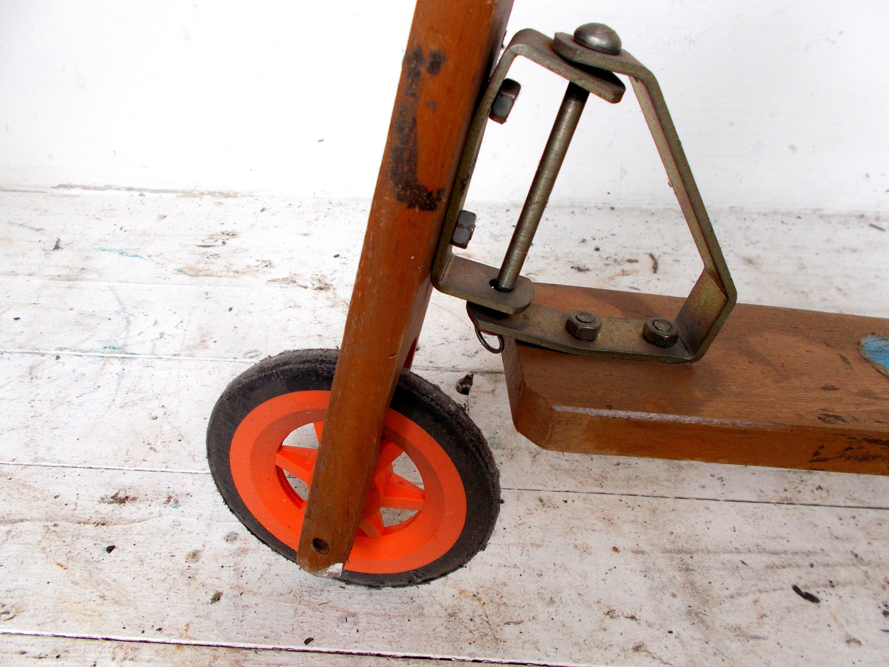 Uralter Tretroller Holz Roller vintage midcentury - Etsy.de