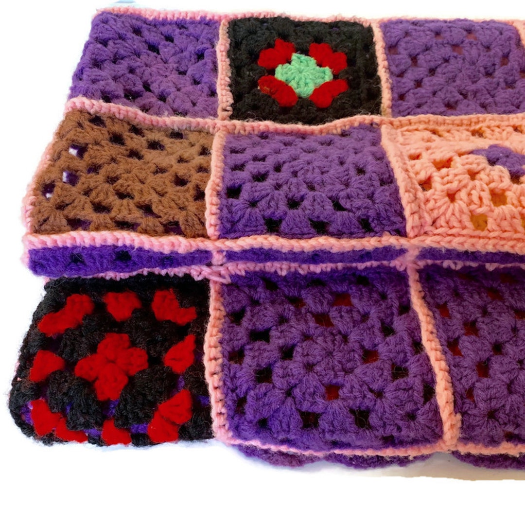 Afghan/throw 1970s, 52x64, Handmade, Granny Core Squares Reversible. - Etsy
