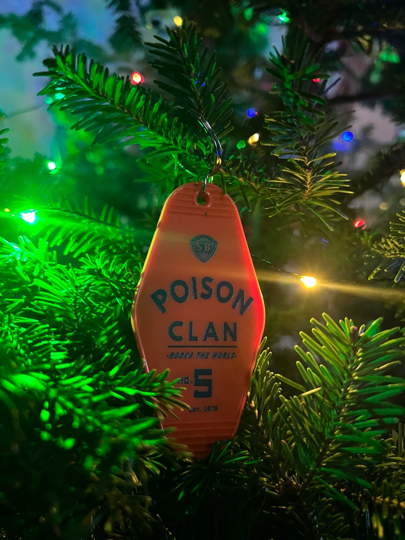 5 Deadly Venoms Poison Clan Rocks the Works Motel Key Tag. - Etsy