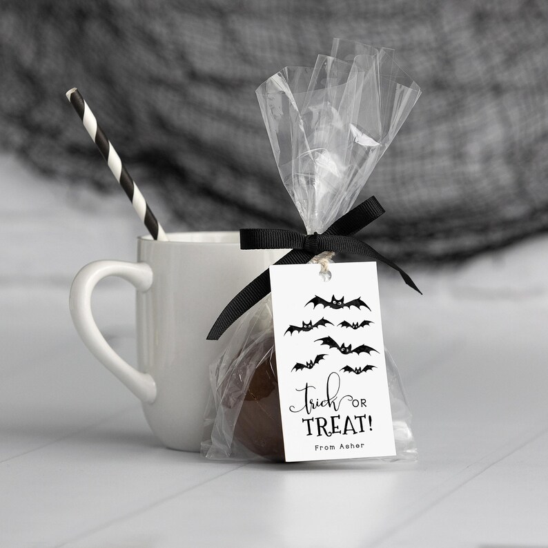 Halloween Bats Gift Tag Template, Printable Trick or Treat Tags ...