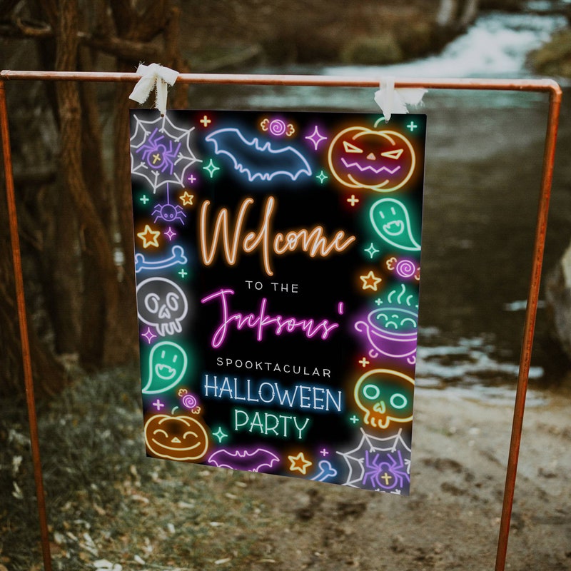 Halloween Welcome Sign - Etsy