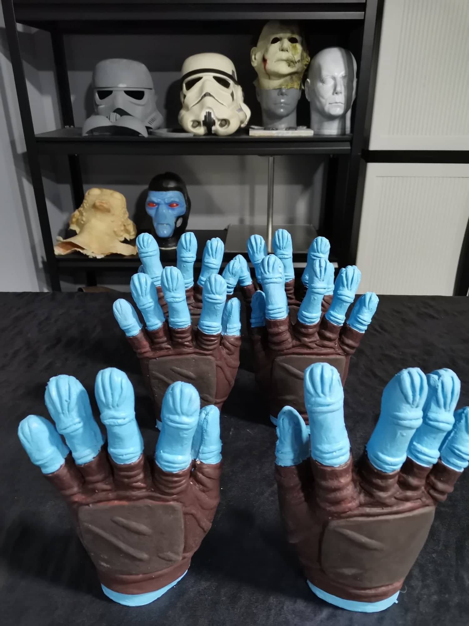 Cad Bane Latex Hands - Etsy