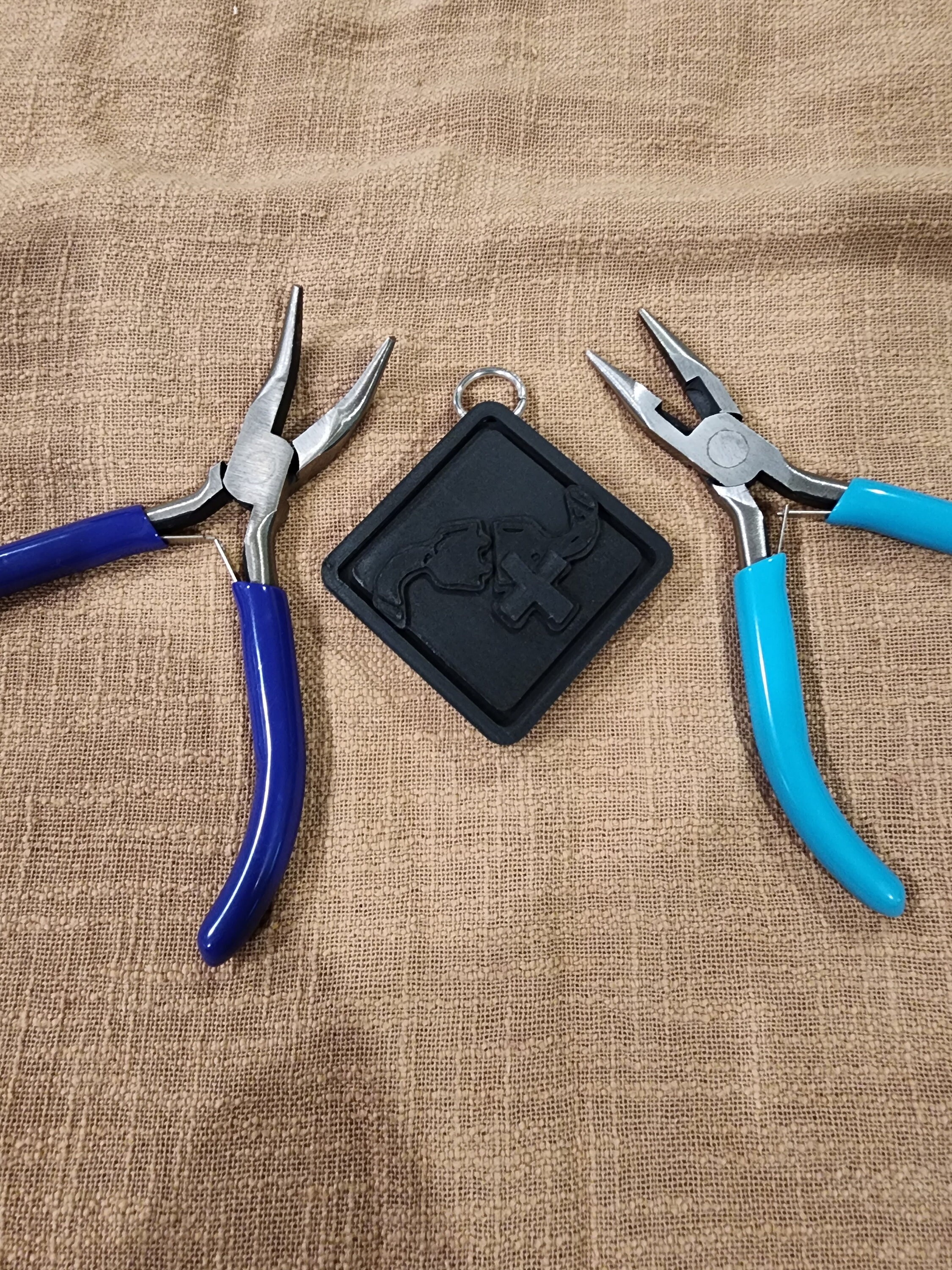 Dead by Daylight Perk Keychain Raw DIY Dbd Fanart Killer Survivor Charm ...